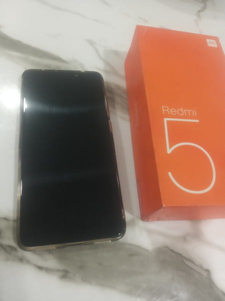 Redmi 5  holati zoʻr