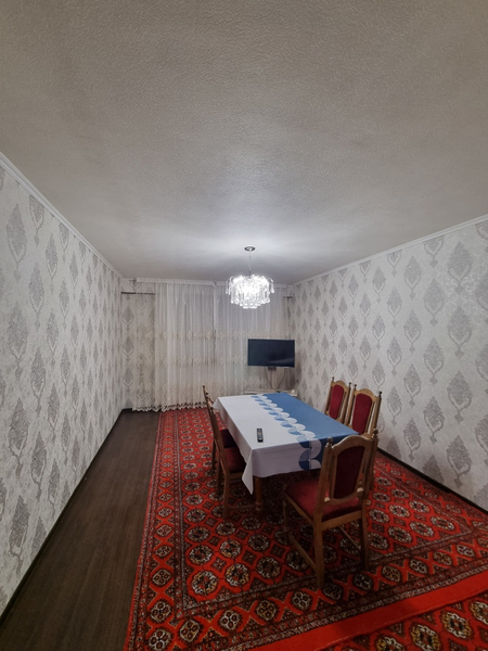Kvartira 3 xonalik Mebellari bilan