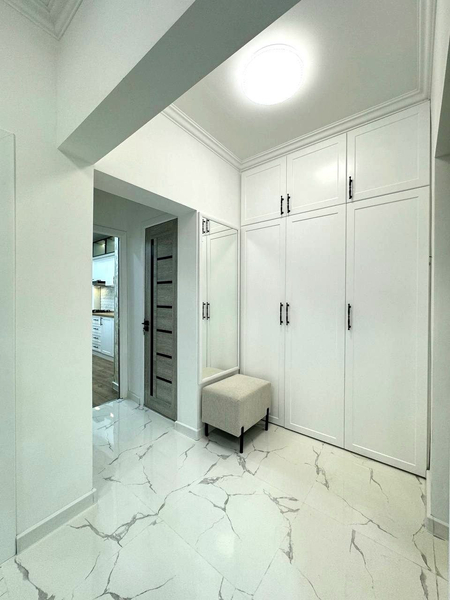 Продаётся 75м² М.ойбек 3/6/9 ор-р 60 школа
