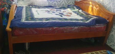 Spalne mebil sotiladi. Matreali Juda mustahkam. Ortopedicheskiy matras