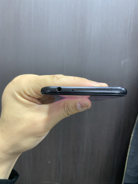Redmi 5 plus sotiladi