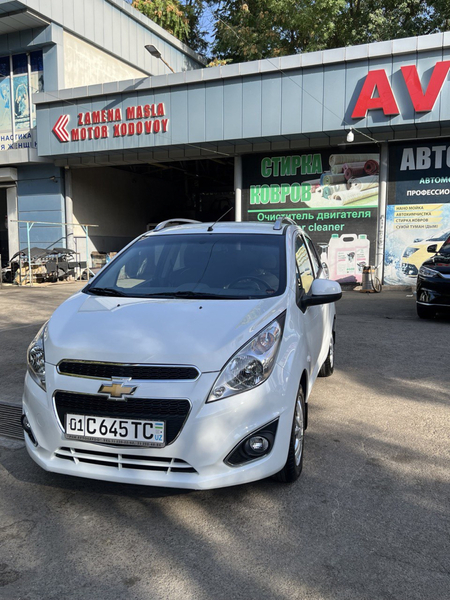 Srochno spark sotiladi