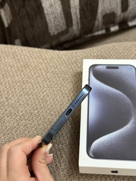 Iphone 15 pro max 256GB blue titanium