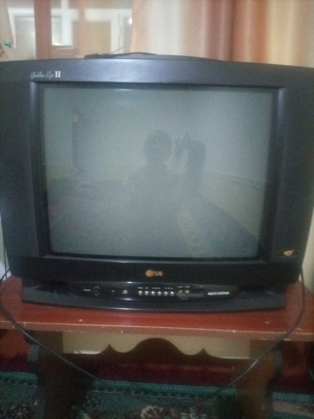 Televizor LG holati ideal telefon qilish uchun