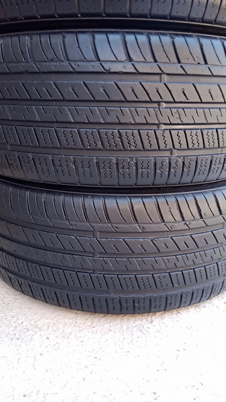 215 55 R17 Shina Kumho Ecsta