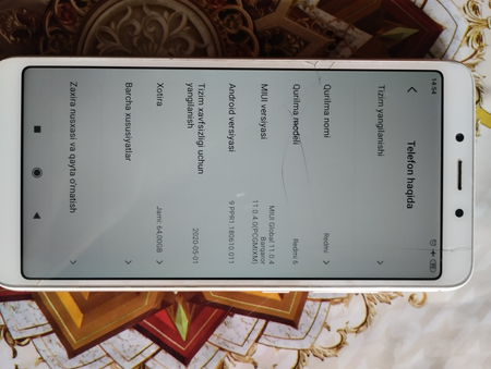 Redmi 6 4/64 sotiladi
