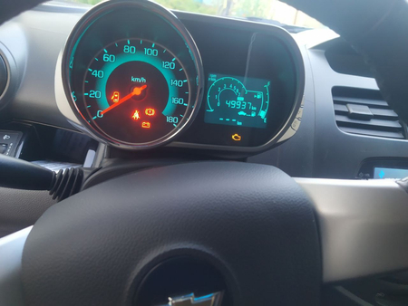 Автомобиль спарк