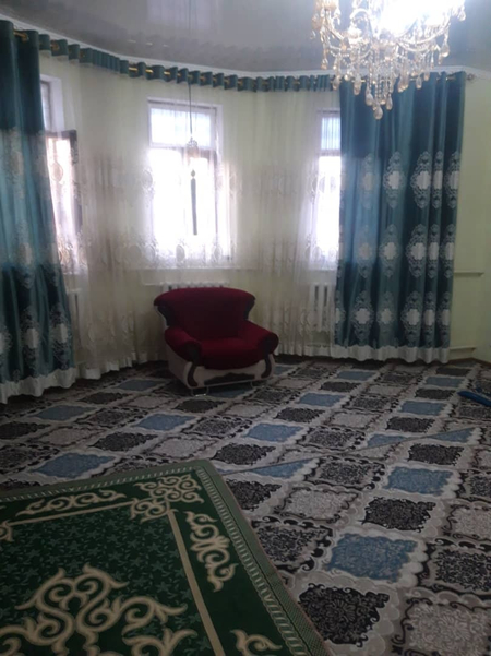 жипек жолы центрда базарга жакын