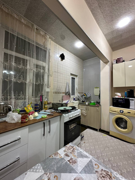 Продажа 1в2/4/4 на Юнусабад-4, 2 хонали сотилади