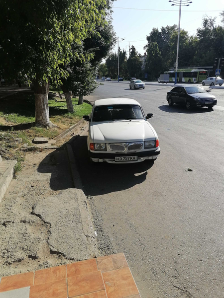Продаётся газ 3110 волга volga на бензине