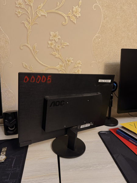 Экран, монитор для компьютера 19 inch
