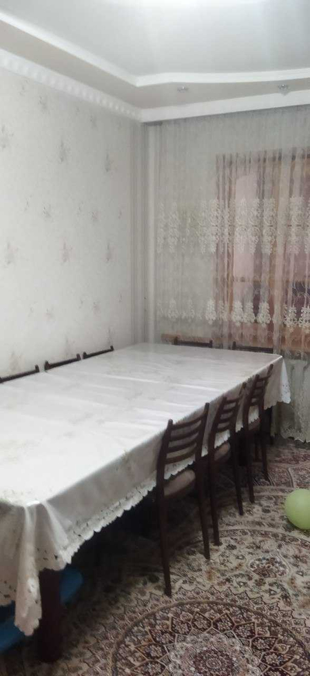 Юнусабад-18  3/1/4 кирпич 77 серия, отдельный вход со двора=