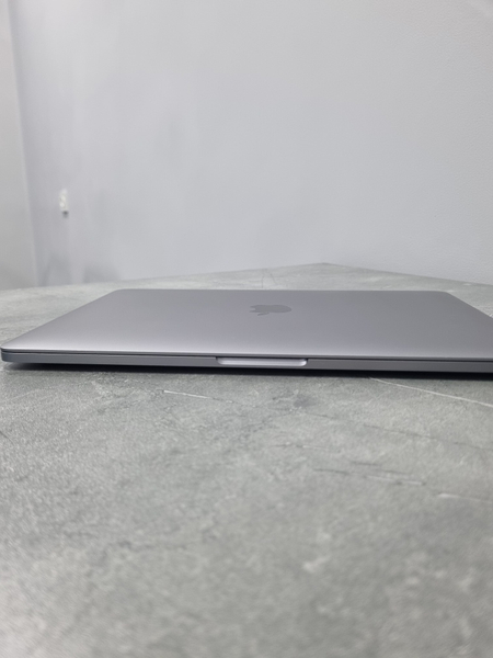 MacBook pro 2019