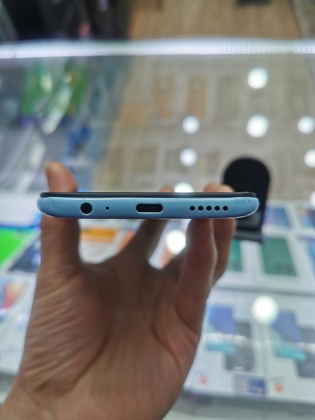 Redmi note 9  64 gb sotiladi