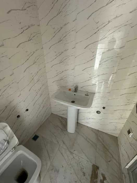 Zarafshan city премиум  Площадь:100м2 евроремонт ;