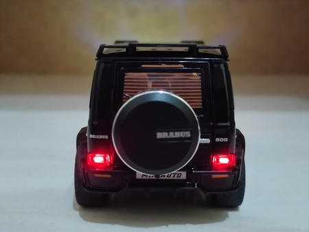 Toyota supra железная машинка 1:24 масштабная модель - Доставка