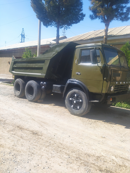 Kamaz 5511 sirochna sotiladi