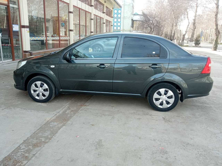 Продам свою нексию