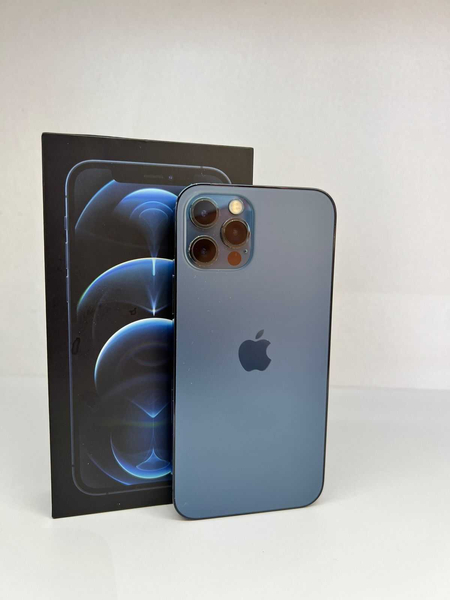 Продам iphone 12 pro 128 GB идеальный. Коробка документ.