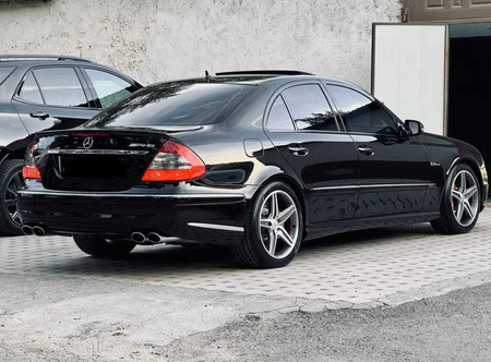 mersedes benz amg E6.3