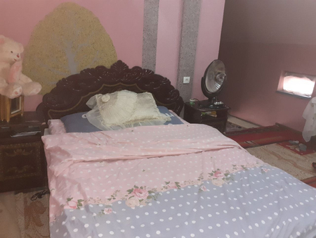 Срочно продаётся. Srochna sotiladi.
