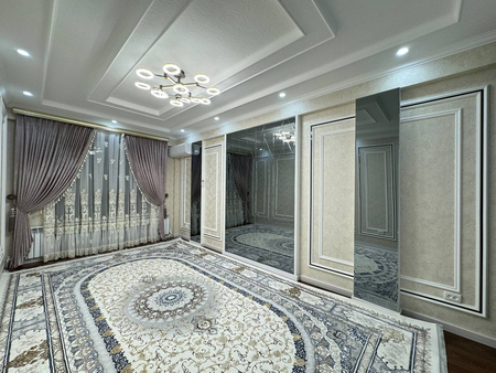 Продажа 3х комнатная квартира в центре самарканда