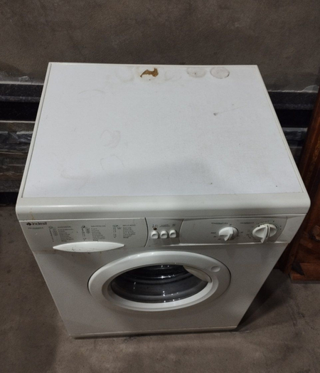 Стиральная машина indesit