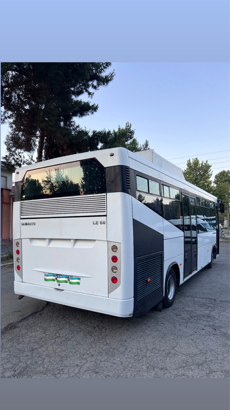 Isuzu le 60 yili 2016