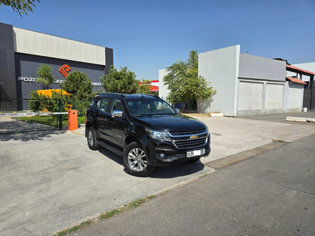 Chevrolet Trailblazer 3,6 литра объем двигателя