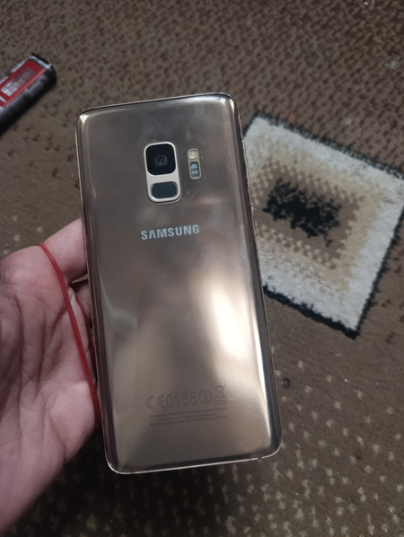 Samsung s9 продаётся