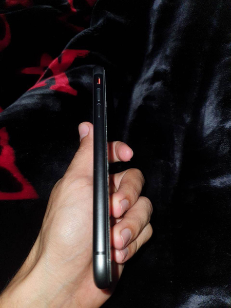 Iphone 11 64 gb.