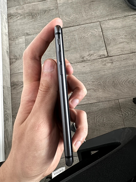 iPhone 8 64 GB korea