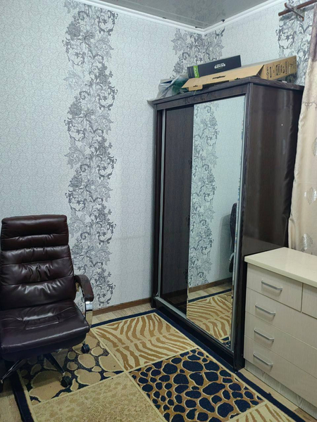 Продаётся дом Яшнабадский район 5 комнат 4.5 Соток
