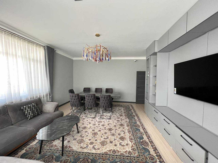 Махтумкули 4/2/9 с ремонтом, 118 м²=