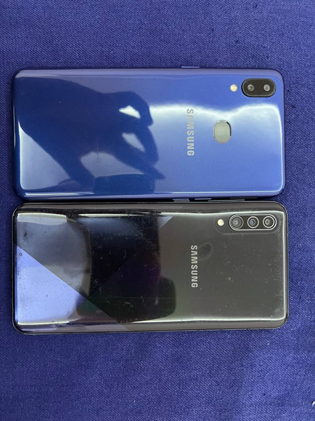 Samsung a30s a10s