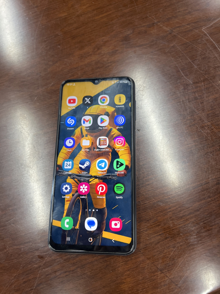 Samsung A23 4/64