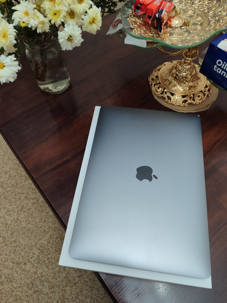 MacBook Air M1 8/256 yangi