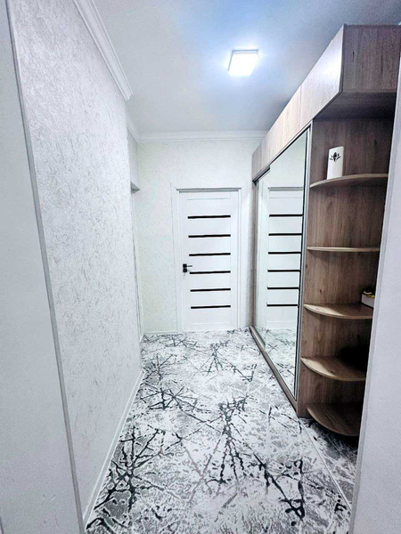 (К123509) Продается 3-х комнатная квартира в Шайхантахурском районе.