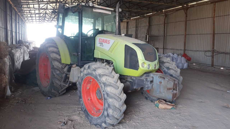 Трактор класс Ахос 340