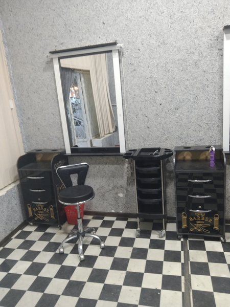 Gózallik saloni mebellari xoxlasangiz donaga ham sotiladi