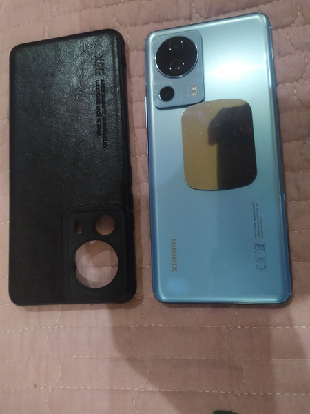 Xiaomi 13 lite yaxshi xolatda
