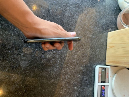 iPhone 11 pro 64