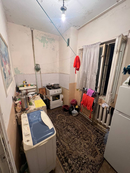 Сергелинский р-н, Куйлюк 5 1/5/5 не торец, 2х3 балкон