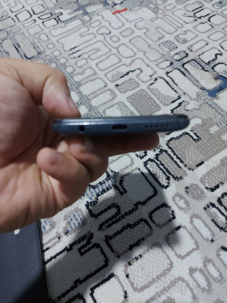 Xiaomi note 9. Sotiladi