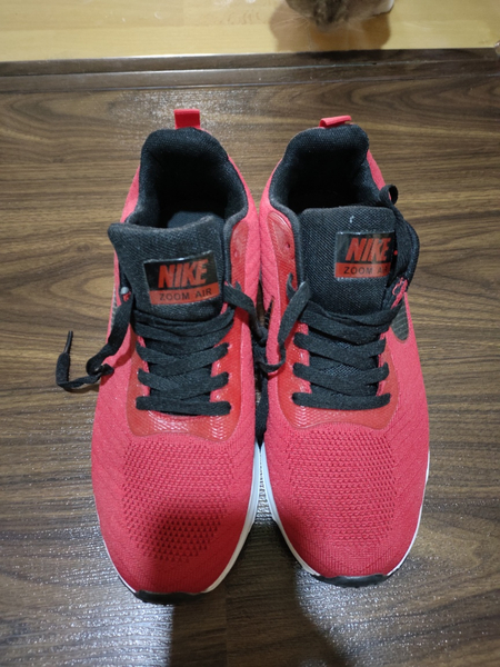 Кроссовки Nike,производство Вьетнам