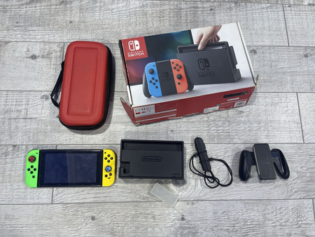 Nintendo switch Чипованный(2 оболочки) 1 ревизия полностью рабочий