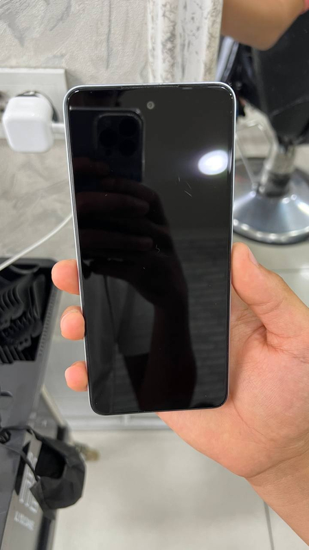 Infinix smart 8 6/128
