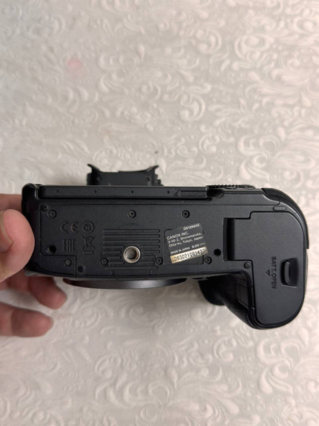 Canon R6 sotiladi