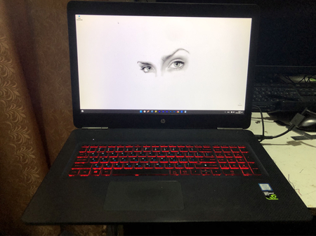 Продается ноутбук hp i7-7700HQ