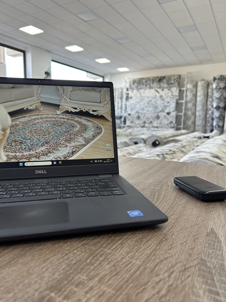 Notebook sotiladi srochna